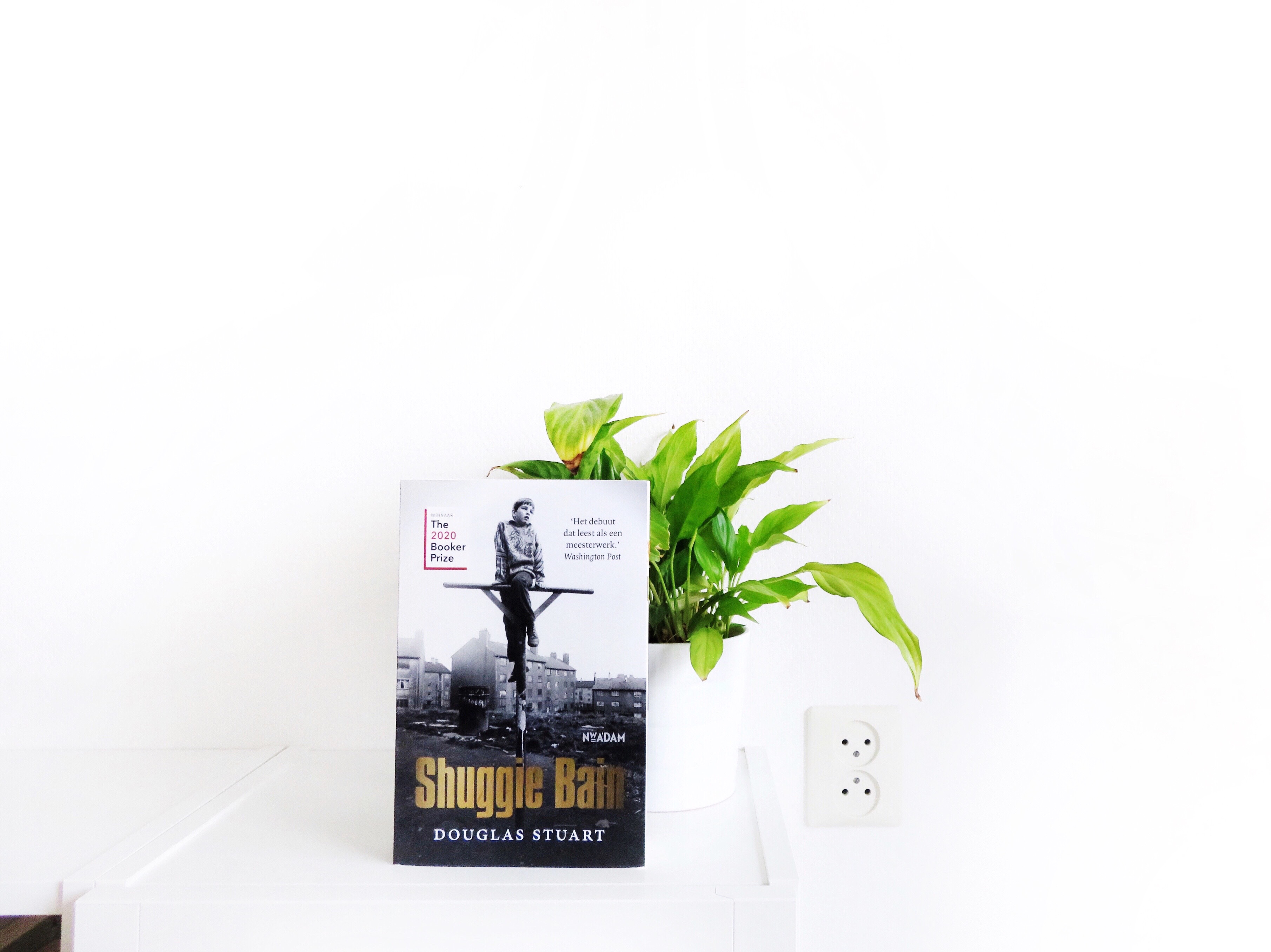 Shuggie Bain, Douglas Stuart - Books & Macchiatos